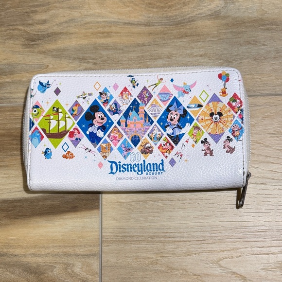 Disney | Bags | Disneyland 6th Anniversary Diamond Celebration Wallet ...
